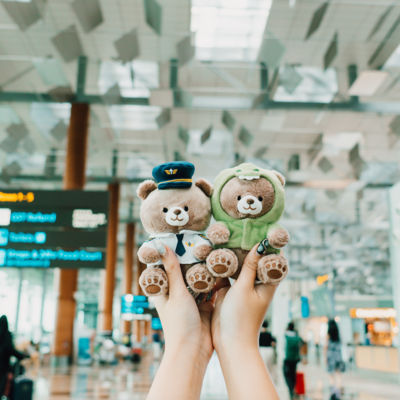 Buddy Pilot Keychain | iShopChangi